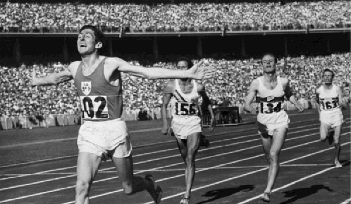 Olympic legend Ronnie Delany returns to Naas tomorrow 60 years after ...