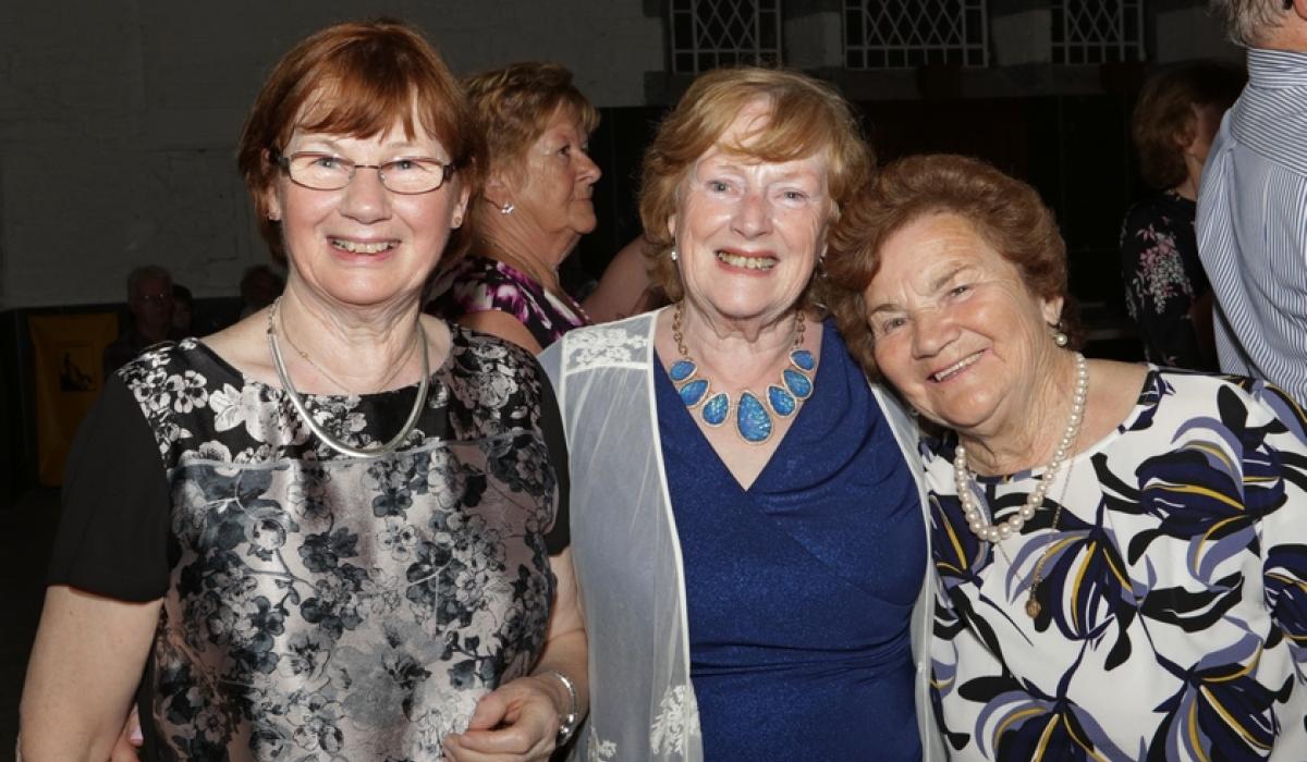 PHOTO GALLERY: Johnny Peters and his Band raise the roof at Newbridge ...