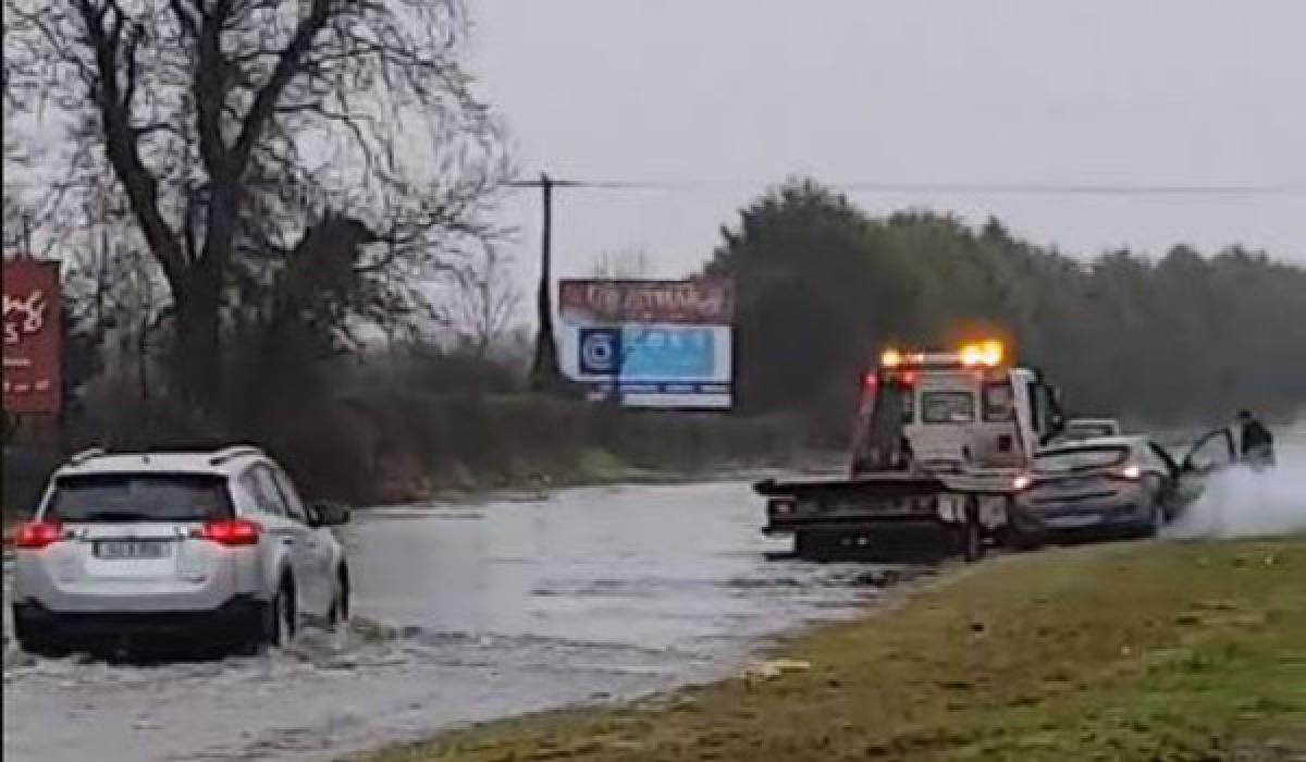 Potential flooding in many areas of Kildare as weather warning remains ...