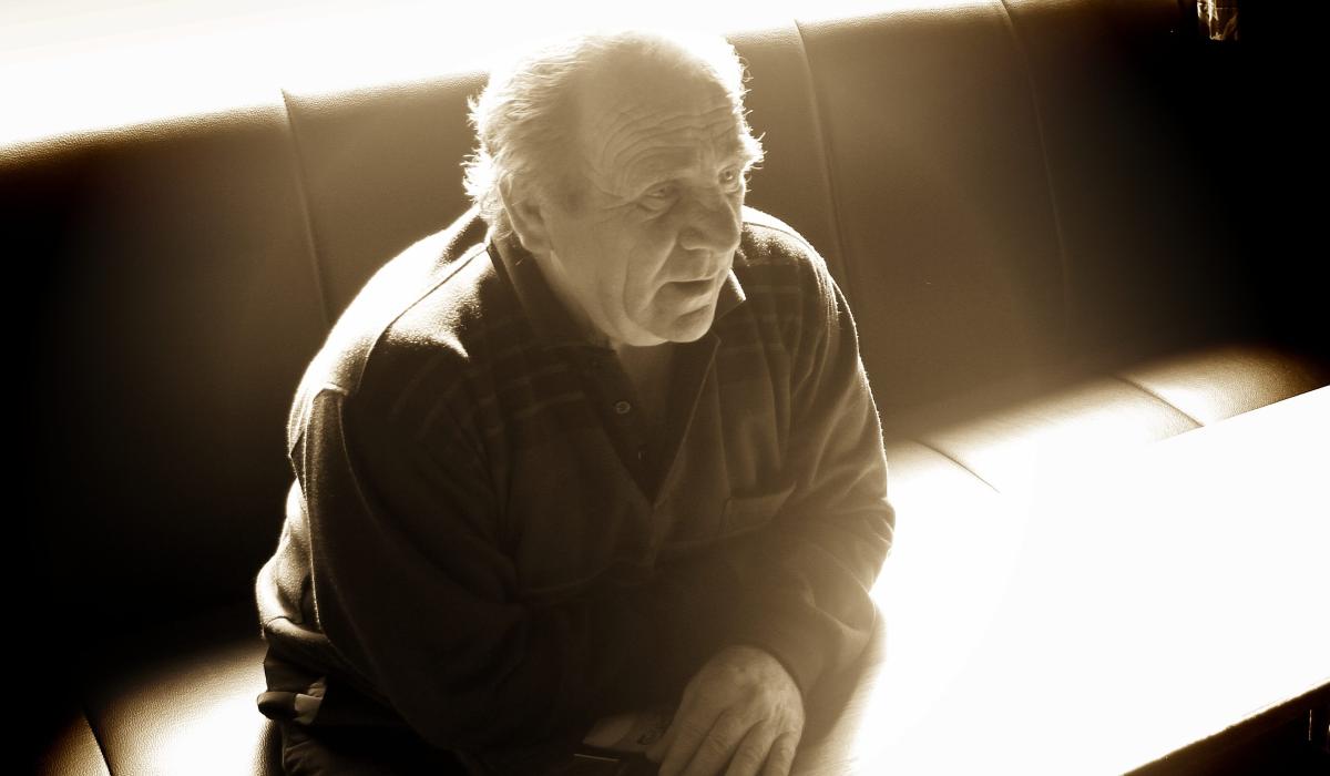 Hundreds bid final farewell to Newbridge GAA stalwart Tom - Kildare Now