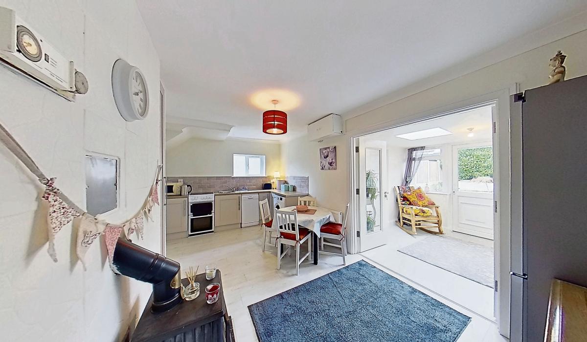 KILDARE PROPERTY WATCH: End of terrace Sallins home is full of ...