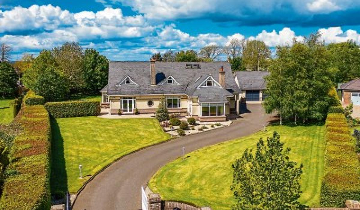 KILDARE PROPERTY WATCH: Magnificent spacious Two Mile House family ...