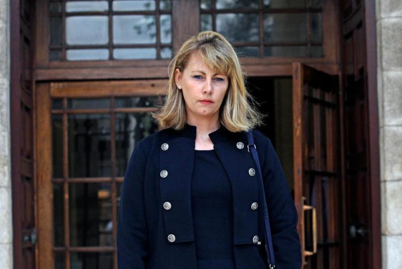 Tributes pour in for brave cervical cancer campaigner and mother-of ...