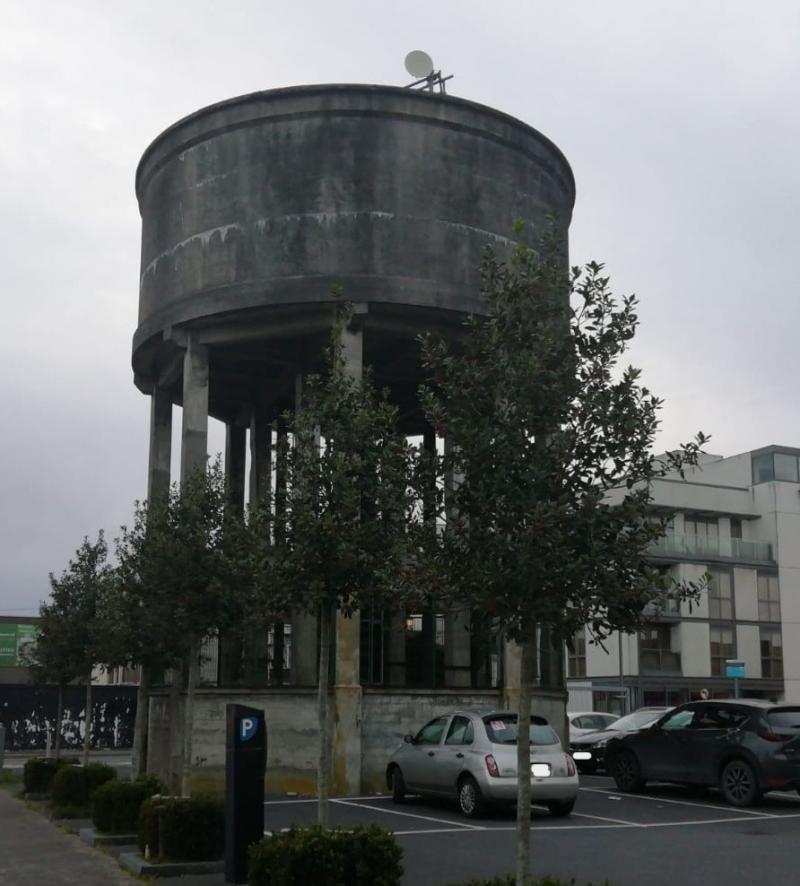 KILDARE: Mural on the way for disused water tower in Newbridge ...
