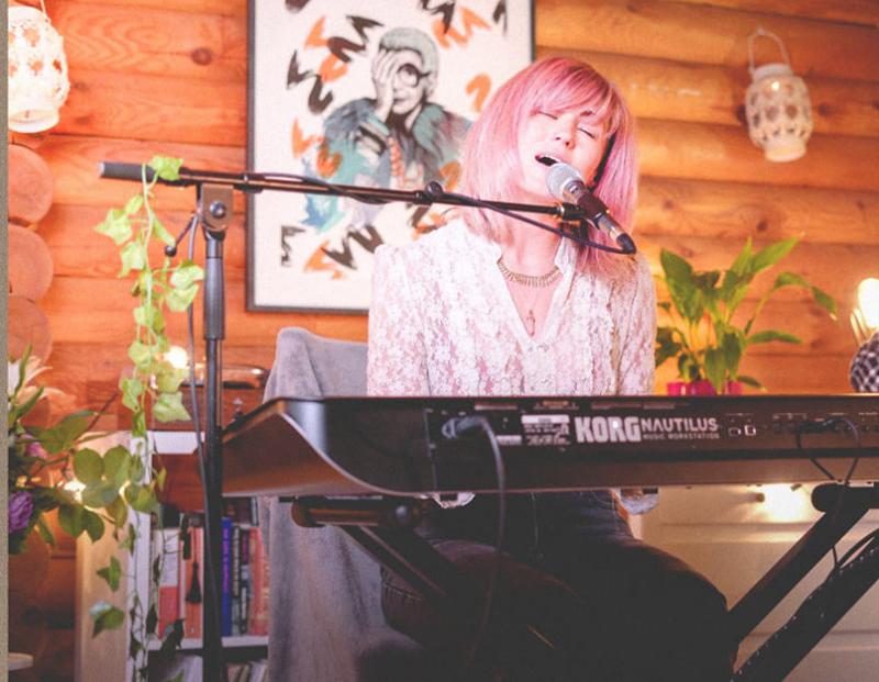 Megan O'Neill performs at The Moat in Naas on Saturday - Kildare Now