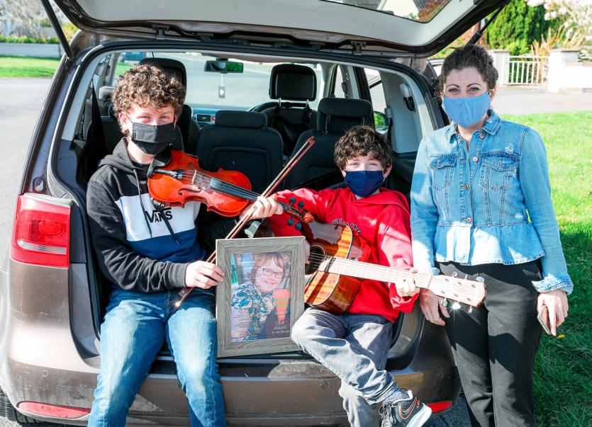 PICTURES: Streets of Naas 5k in memory of the late Sheena Walsh - Photo ...