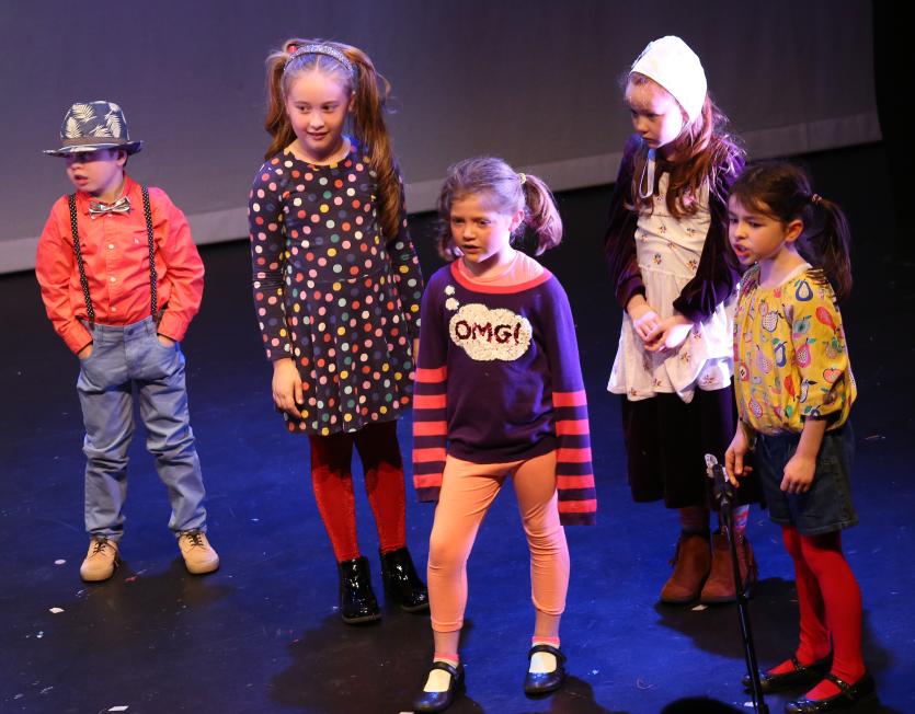 PHOTO GALLERY: Carol Gleeson's School of Speech and Drama Christmas ...