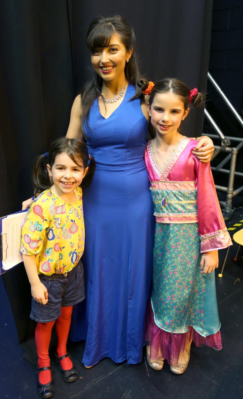 PHOTO GALLERY: Carol Gleeson School of Drama Christmas Show at the Moat ...