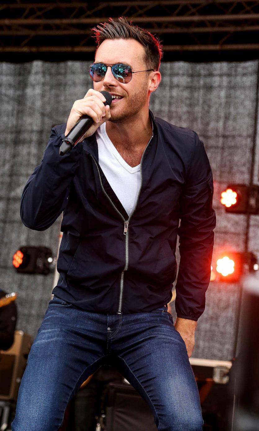 GALLERY: Nathan Carter "ROCKS" Naas Racecourse - Photo 1 of 59 ...