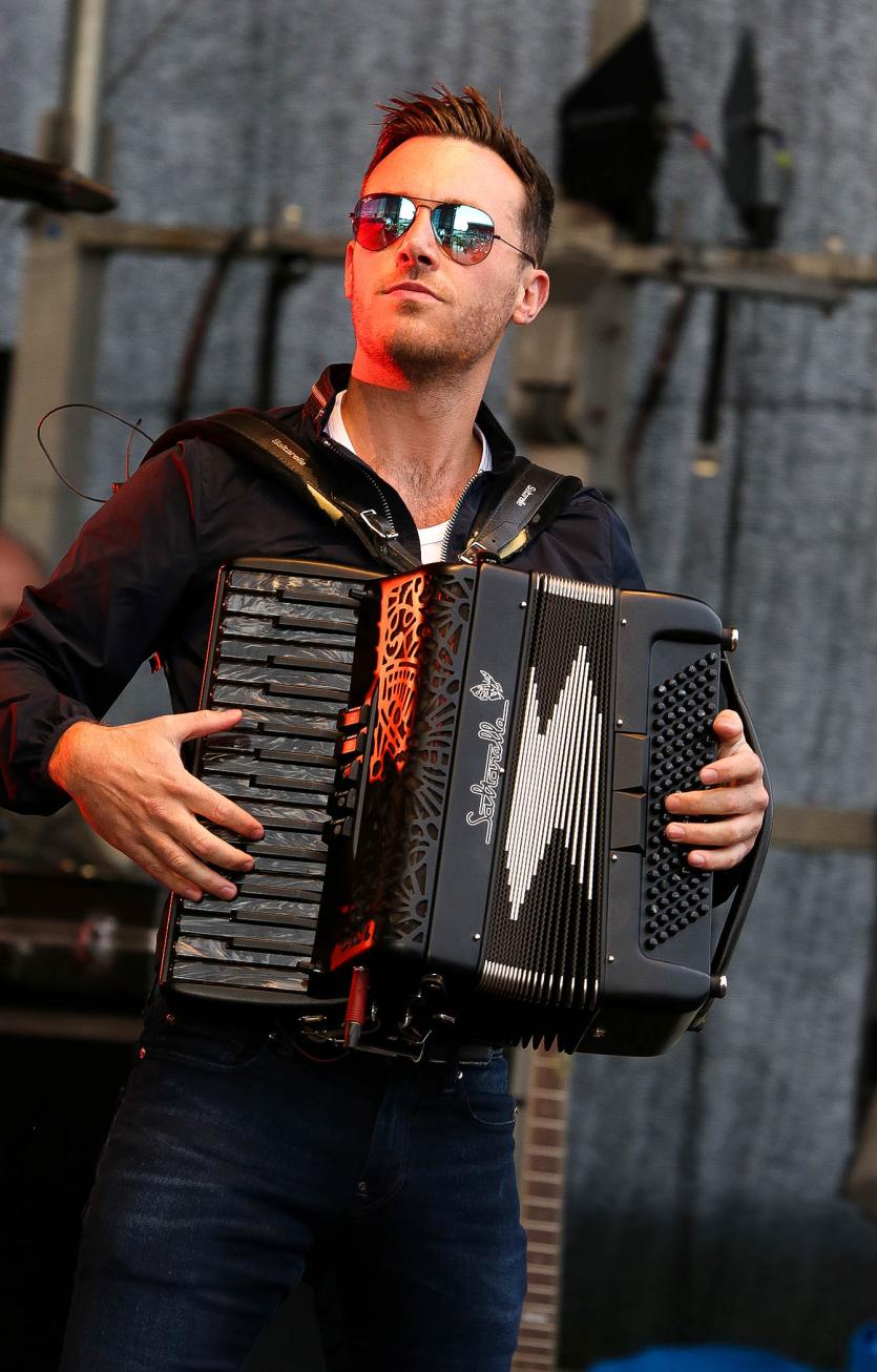 GALLERY: Nathan Carter "ROCKS" Naas Racecourse - Photo 1 of 59 ...