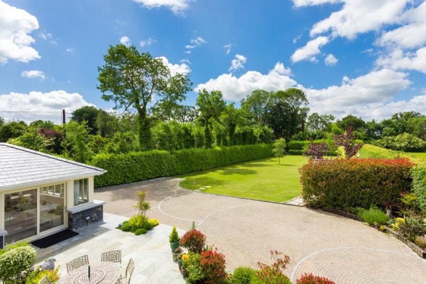 Millionaire Moment: This magnificent 4-bed home in Straffan boasts a ...