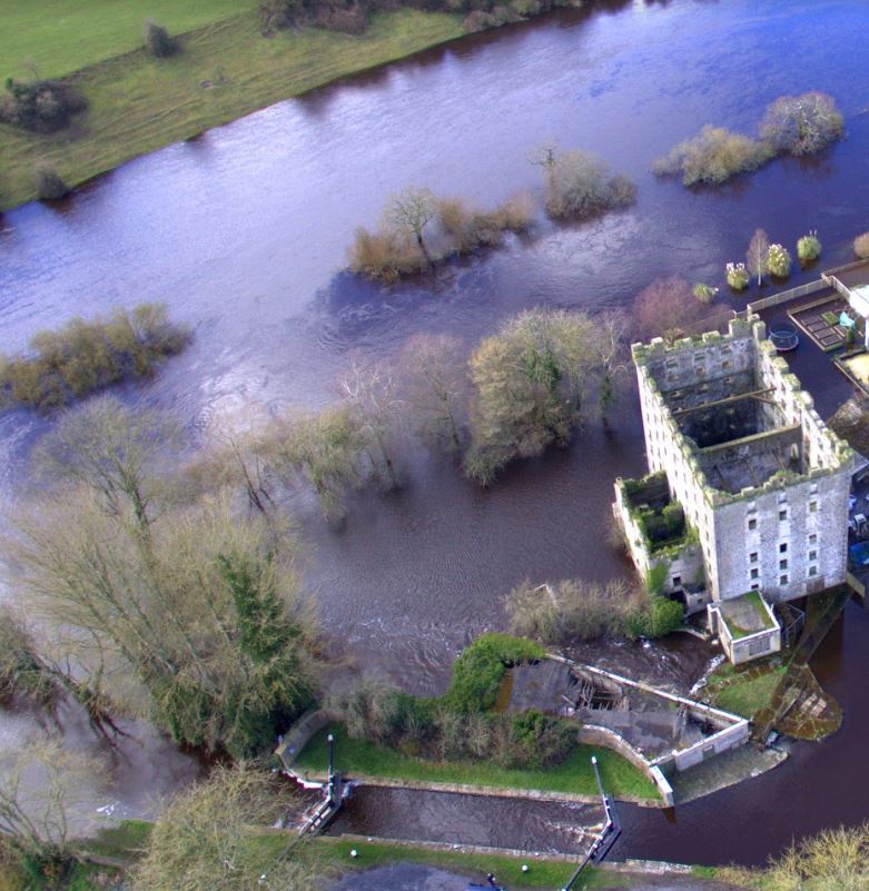 PHOTOS: Risk of more flooding around Athy as River Barrow spreads onto ...