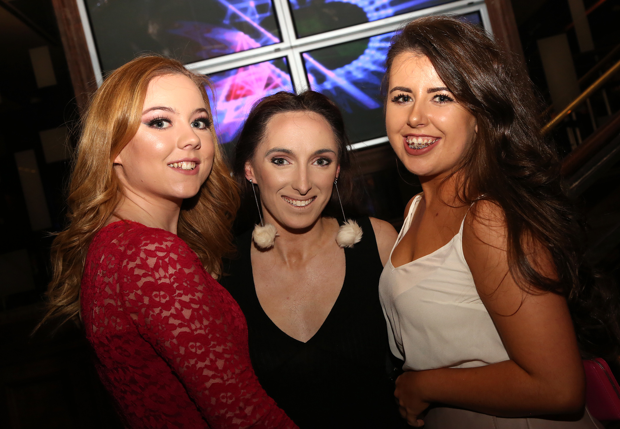 GALLERY: Lucky fans meet "ASH" George Mason from Home & Away at ...