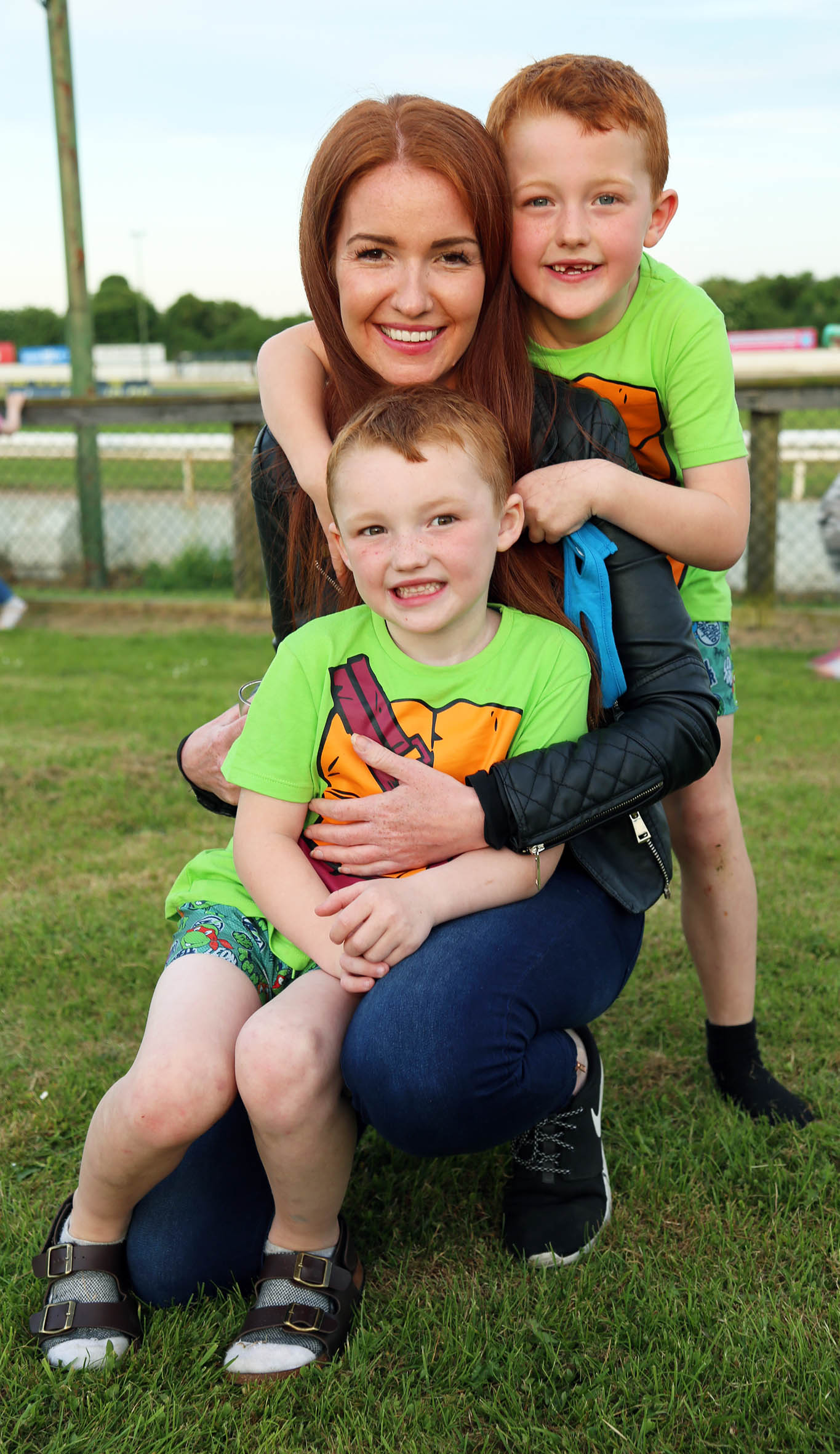 GALLERY: Fundraising "Night at the Dogs" for Caragh National School ...