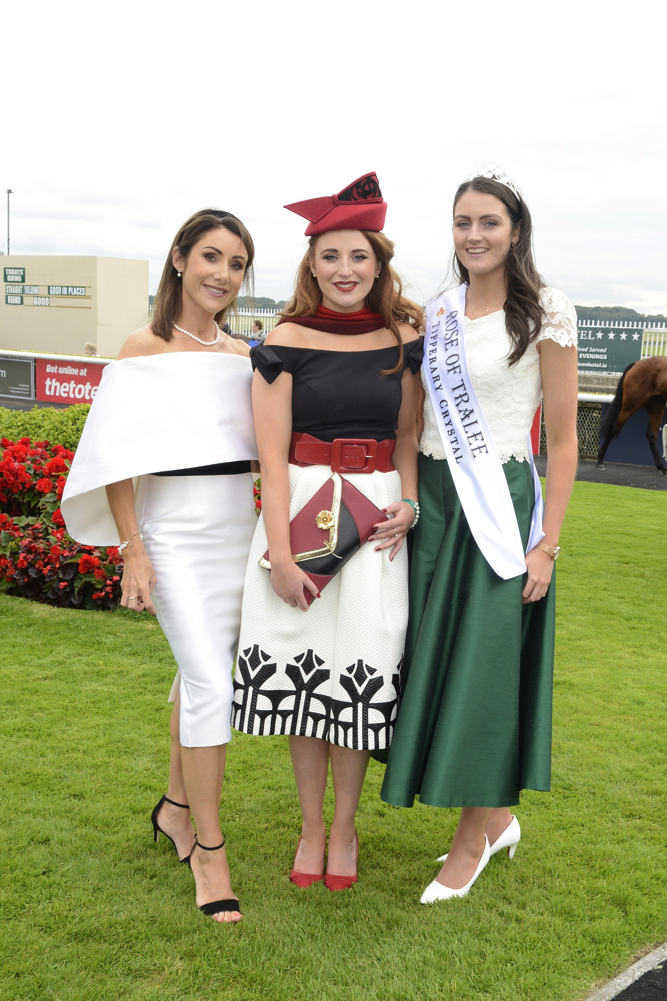 PHOTO GALLERY: Tipperary Crystal Rose Race Day at The Curragh ...