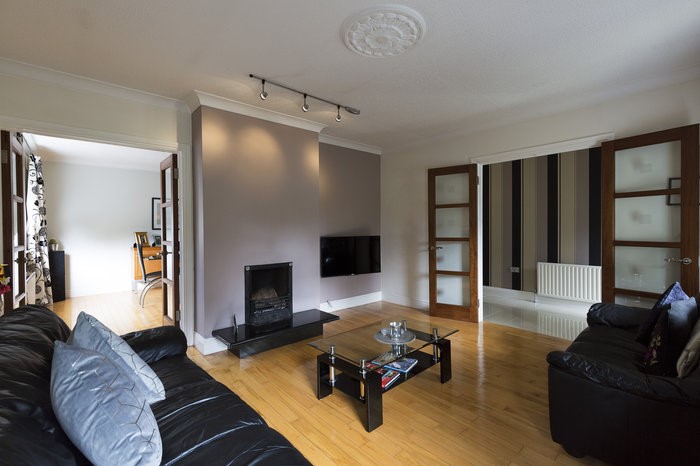 Idyllic country home in Donadea with small paddock and lovely views ...