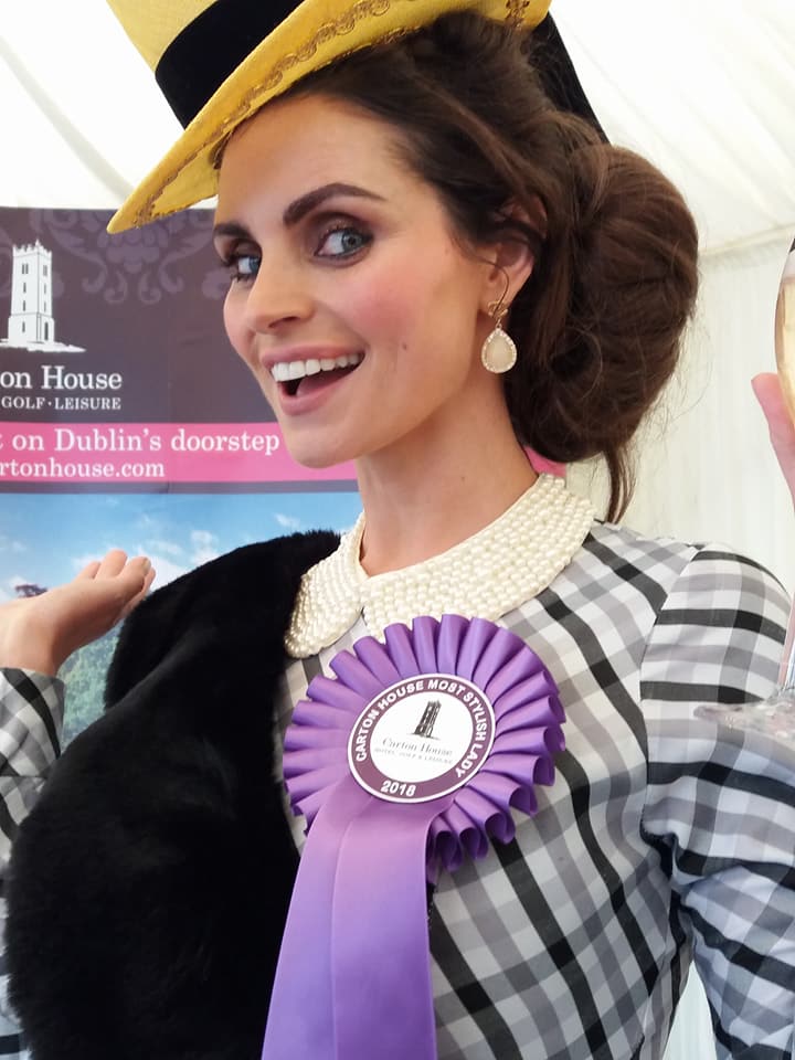 Newbridge fashionista wins Most Stylish at Fairyhouse - Photo 1 of 2 ...
