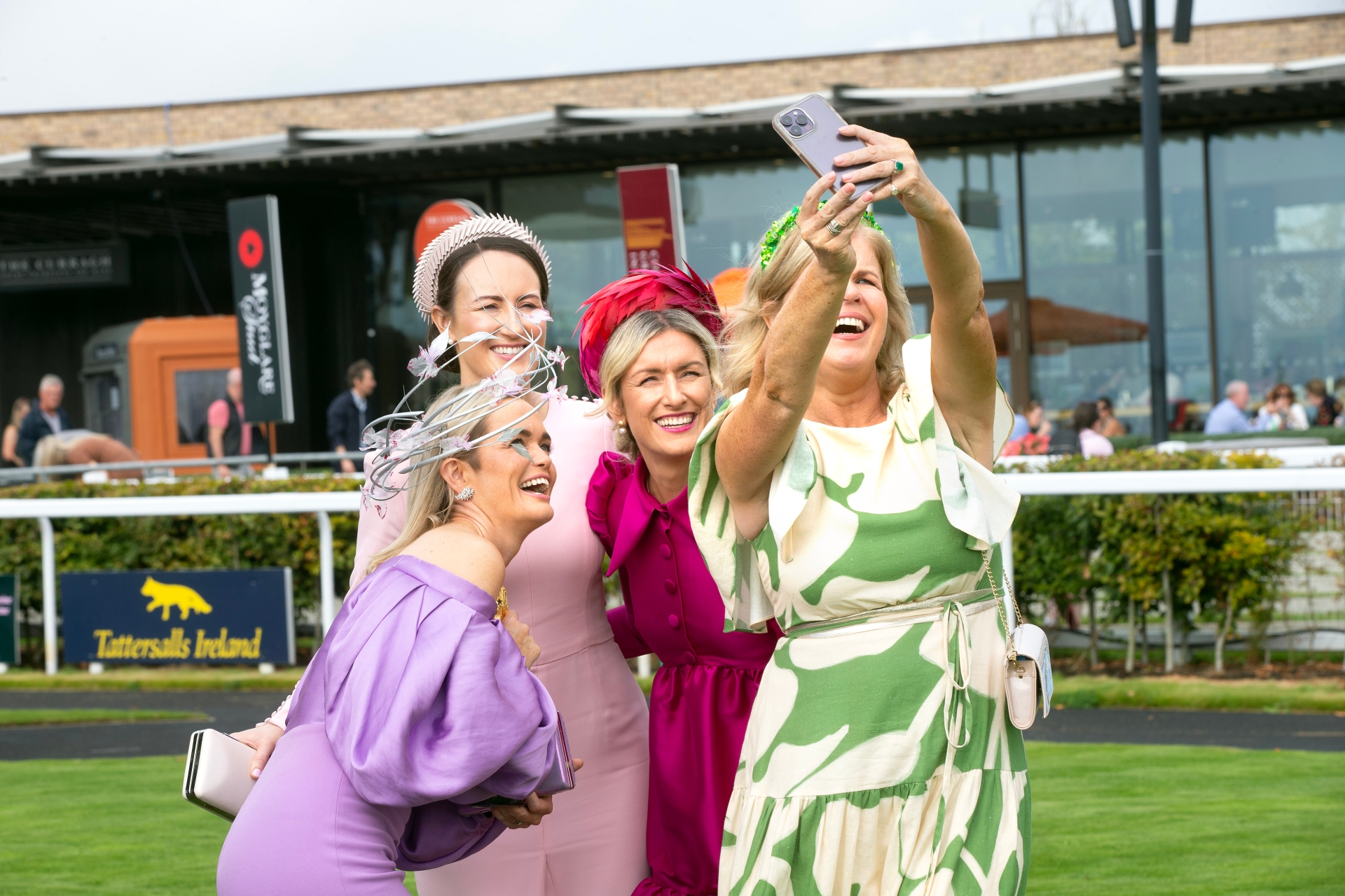 GALLERY: Top fashion at Champions Weekend at the Curragh Racecourse ...